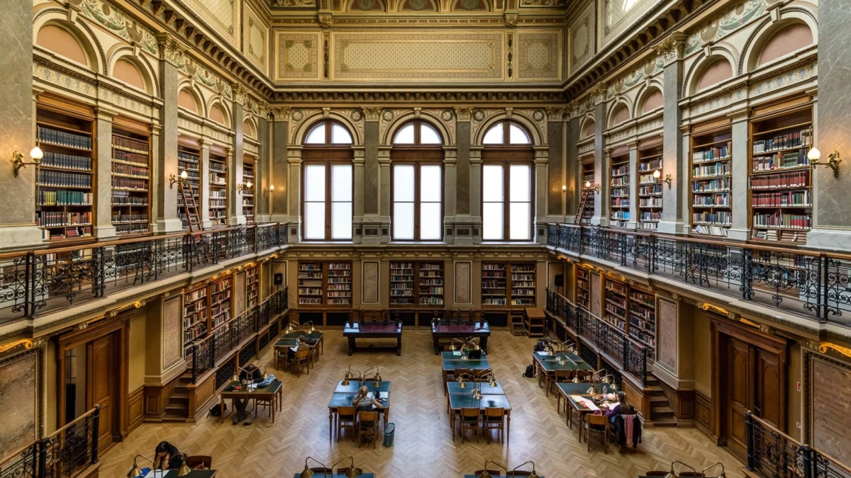 Debrecen Üniversitesi - University of Debrecen - KAYZ International